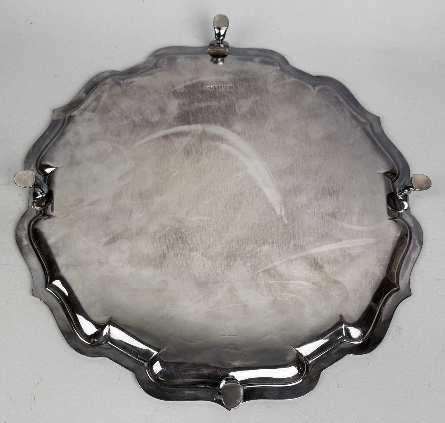Lot 328 - A MAPPIN AND WEBB SILVER PIE CRUST TRAY