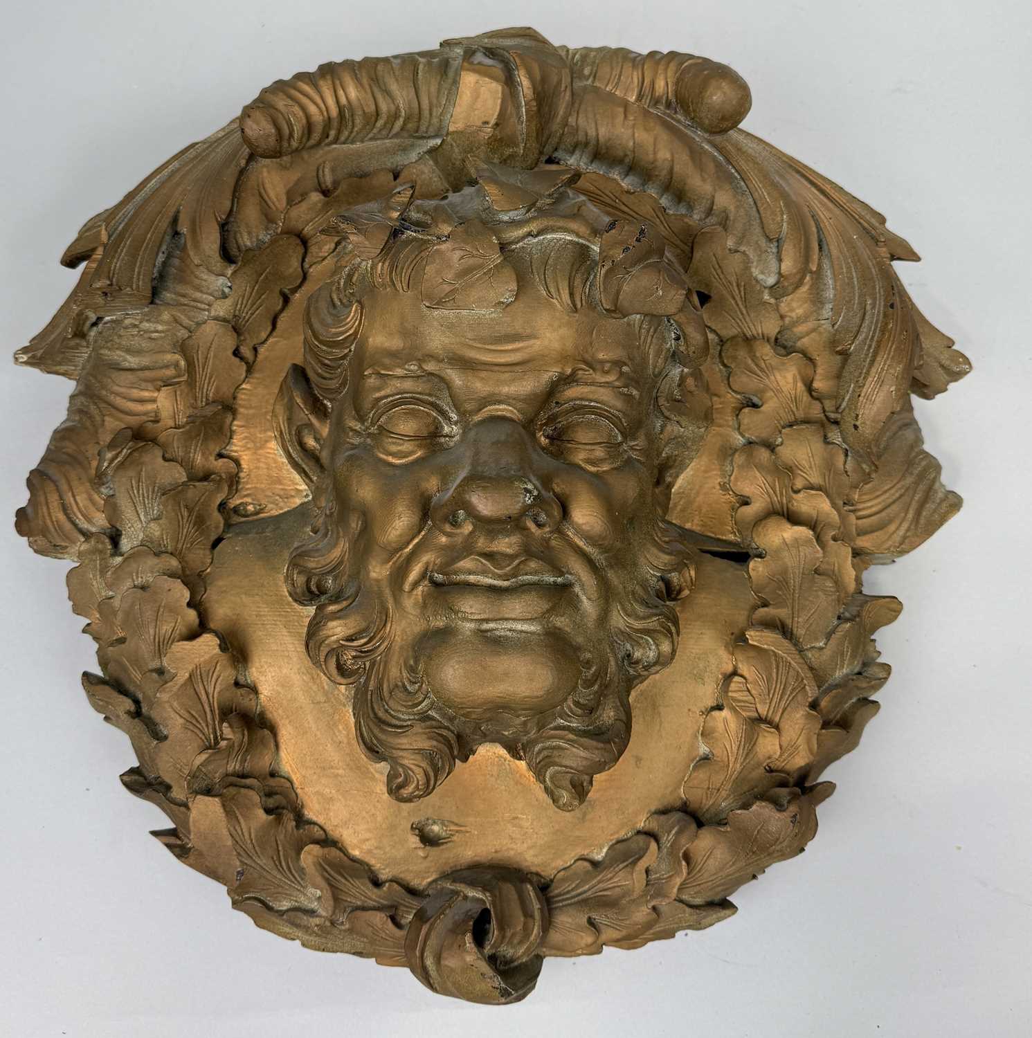 Lot 500 - AN ANTIQUE CARVED WOODEN CLASSICAL MASK,
