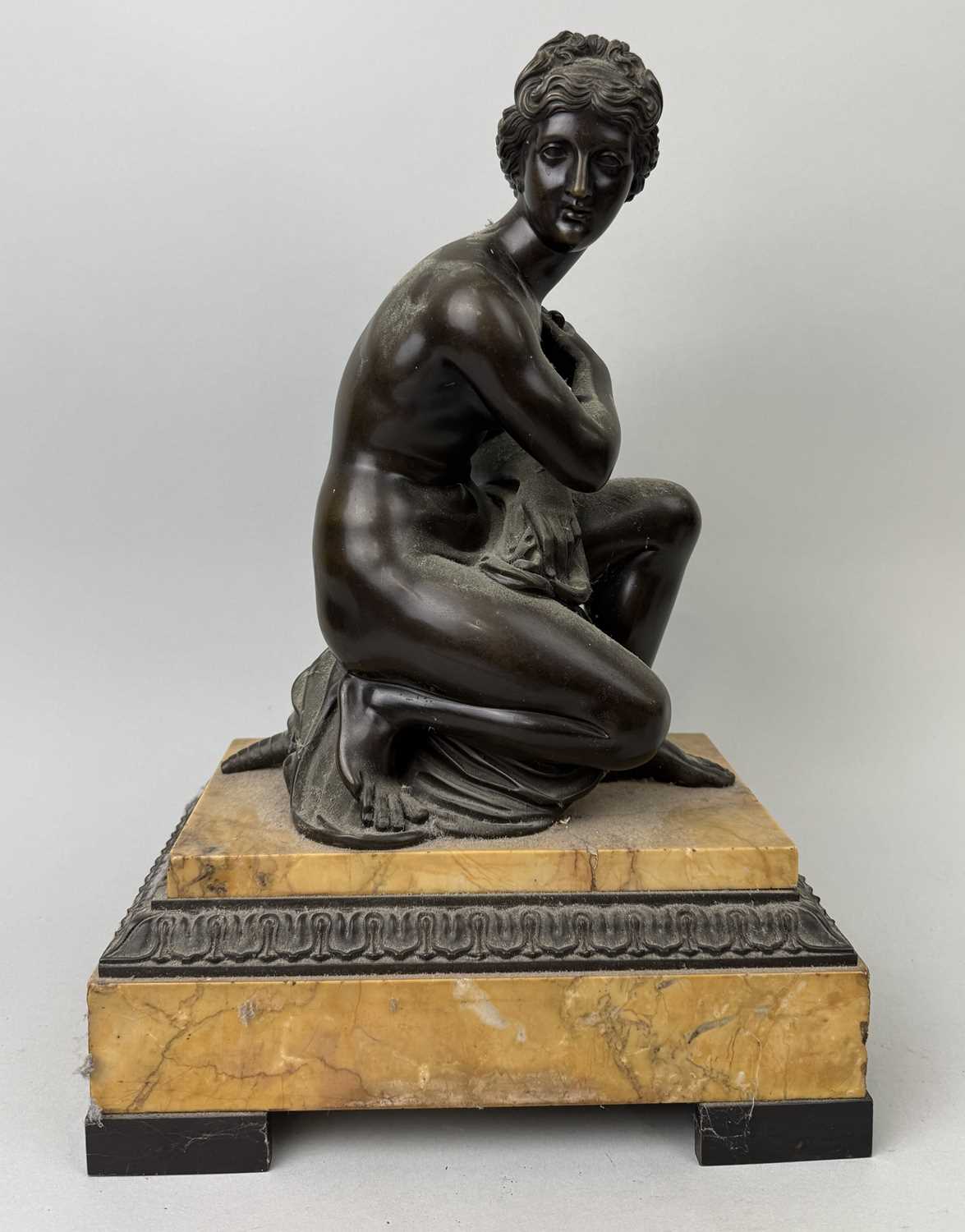 Lot 439 - A 19TH CENTURY FRENCH BRONZE MODEL OF THE
