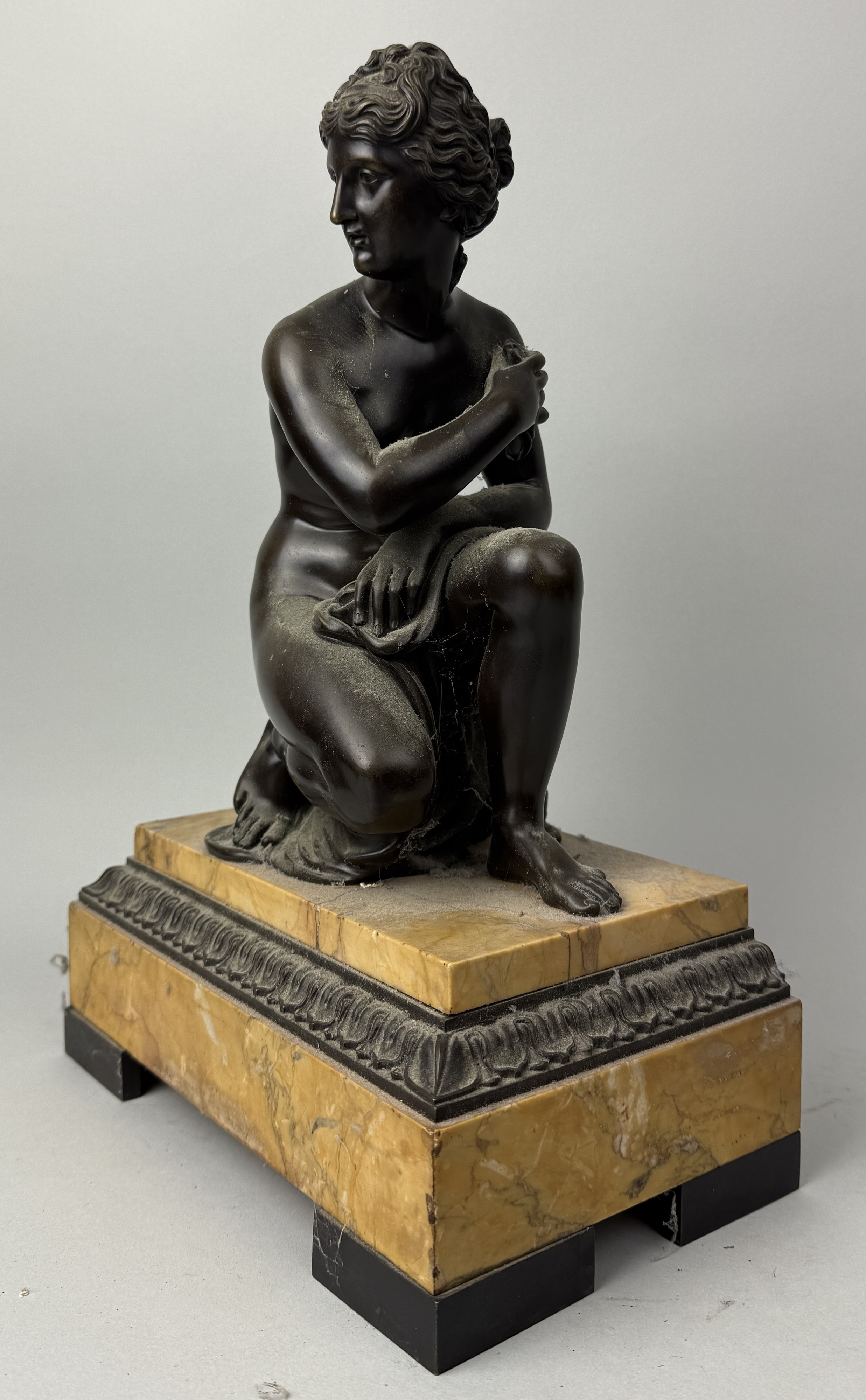 Lot 439 - A 19TH CENTURY FRENCH BRONZE MODEL OF THE