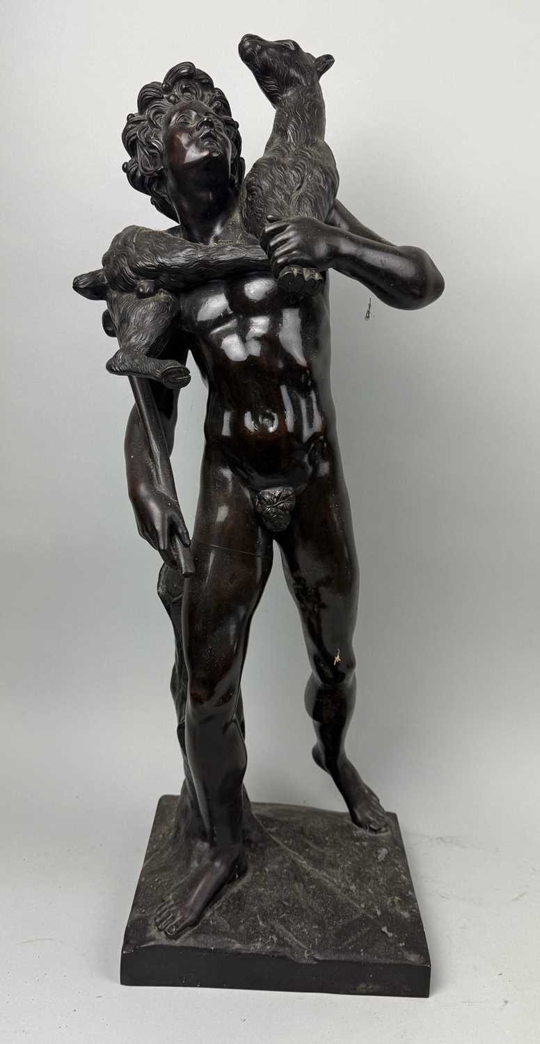 Lot 434 - A 19TH CENTURY ITALIAN BRONZE SCULPTURE