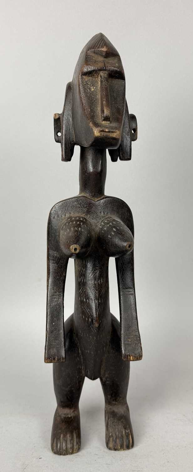 Lot 67 - A LARGE AFRICAN TRIBAL CARVED WOODEN